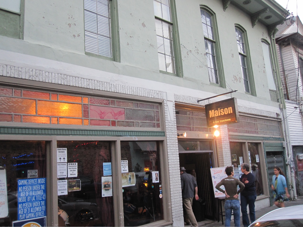 Putting the Swing in Spring at the Maison