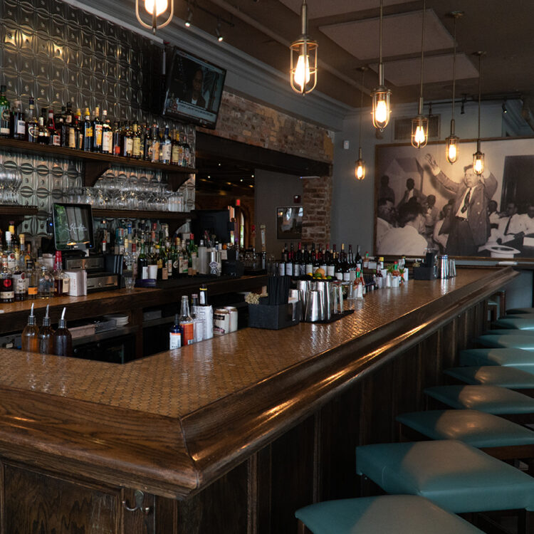 Kingfish Kitchen & Cocktails Reopens with Louisiana Favorites